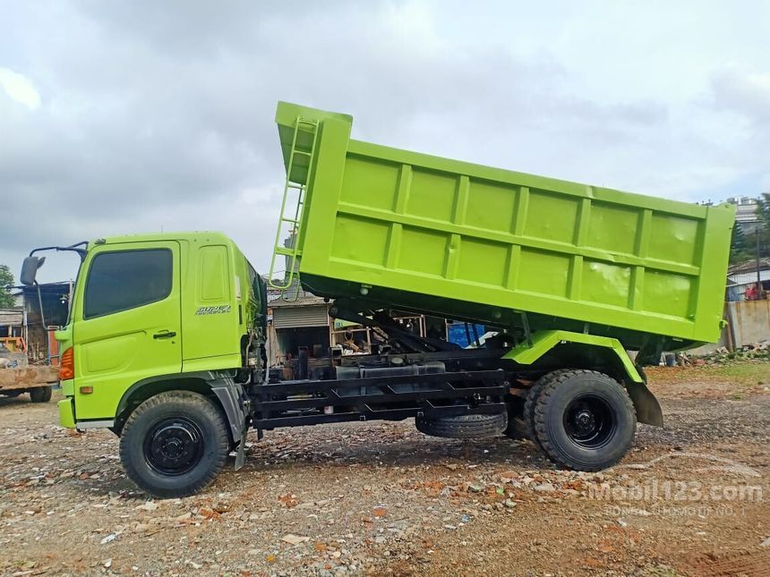 Jual Mobil Hino Ranger 2014 FG 235 JS 7.7 di DKI Jakarta Manual Trucks ...
