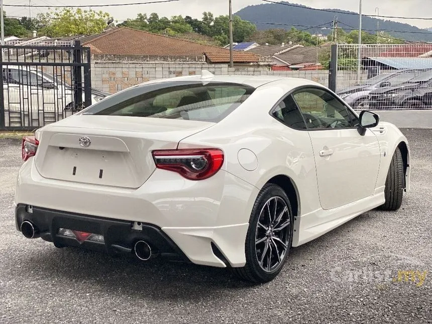 Recon Toyota 86 2.0 GT MODELLISTA BODYKIT - Carlist.my