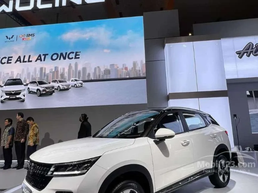 Jual Mobil Wuling Alvez 2023 EX 1.5 di Banten Automatic Wagon Putih Rp ...