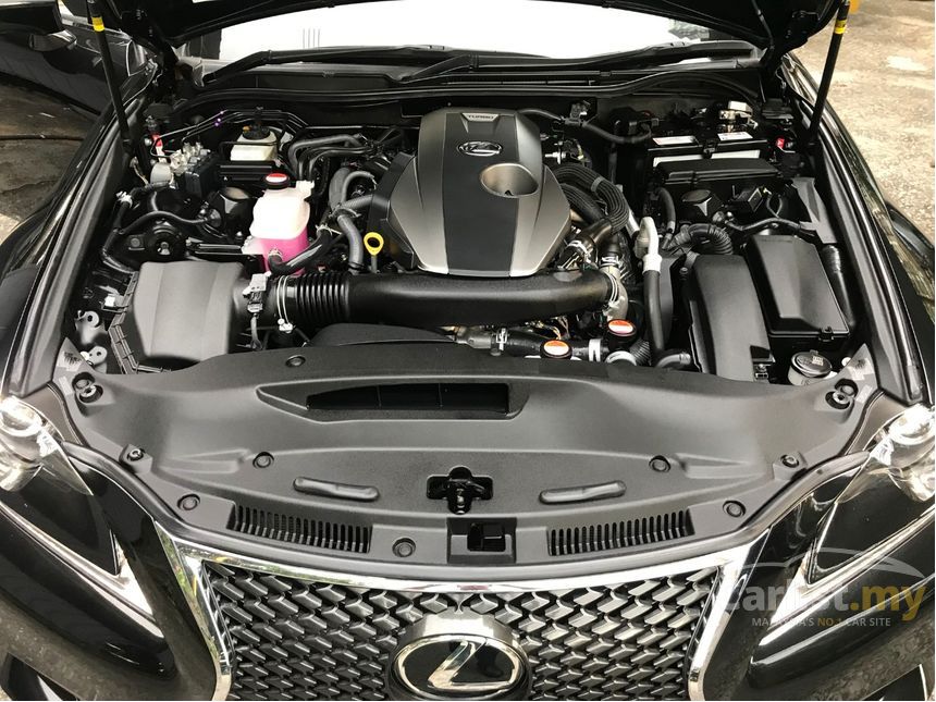 Recon 2016 LEXUS IS200T 2.0 F-SPORT HIGHEST SPEC - Carlist.my