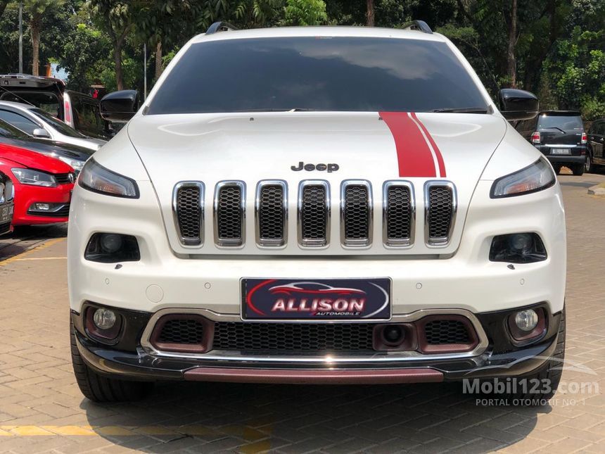Jual Mobil Jeep Cherokee 2015 Limited 2.4 di DKI Jakarta Automatic SUV ...