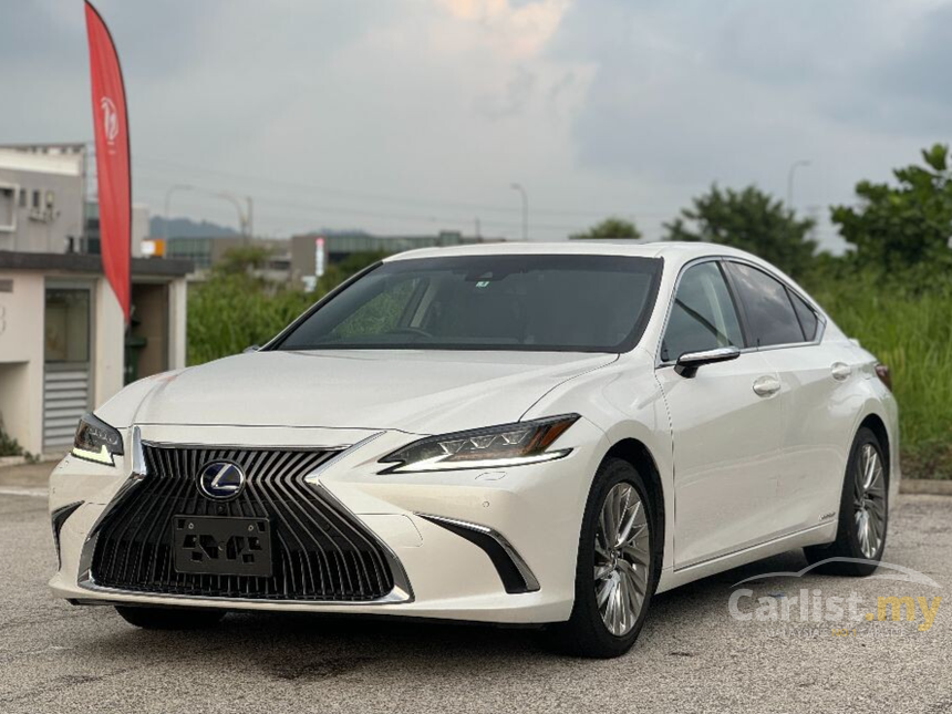 Recon 2020 Lexus ES300H Version L Japan Spec Grade 5AA LOW Mileage, Full Optional with Sunroof ...