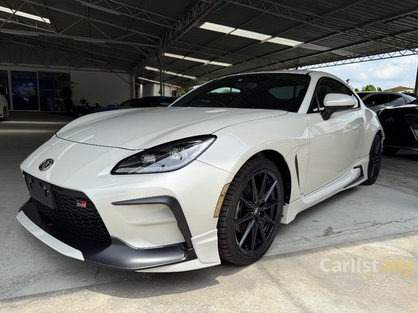 Recon 2022 Toyota GR86 2.4 RZ Coupe 2082km only / GR BODYKITS and ...