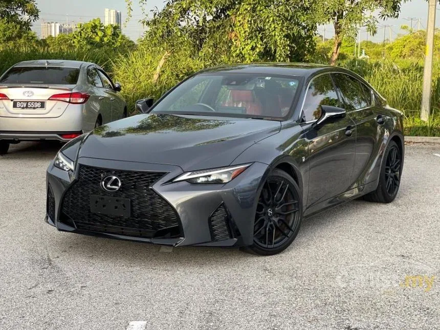 Recon 2019 Lexus IS300 2.0 F Sport Sedan - Carlist.my