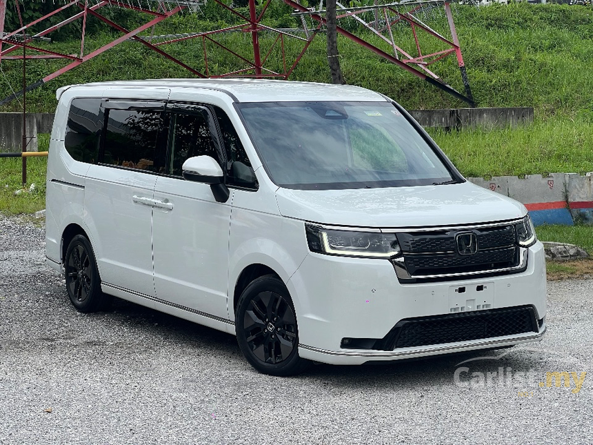 Recon 2023 Honda Step WGN 1.5 Spada - Tiptop condition - Accident Free ...