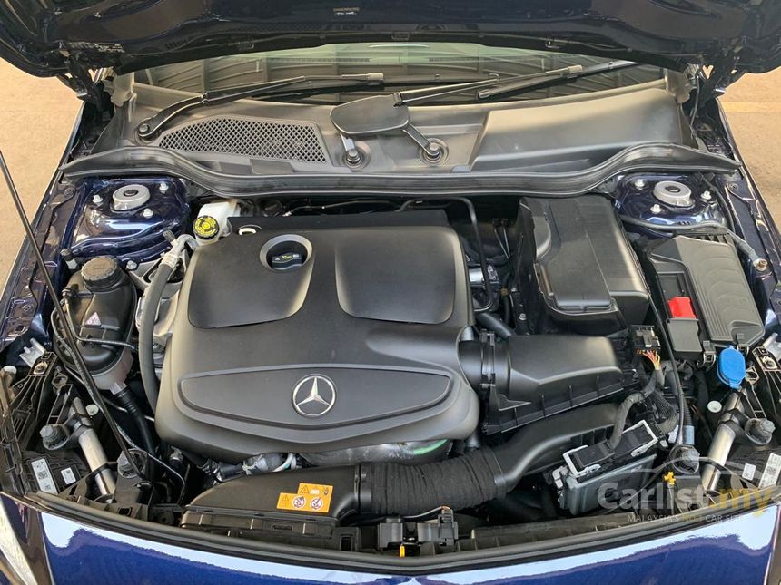 Mercedes-Benz A200 2017 Activity Edition 1.6 in Kuala Lumpur Automatic ...