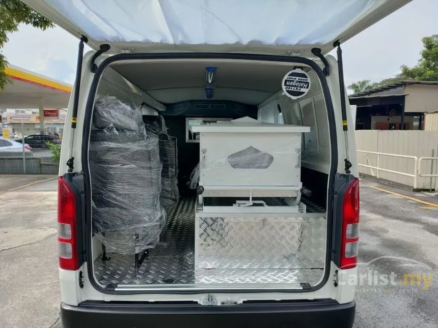 New Van Jenazah Panel Van untuk diwakafkan - Toyota Hiace 2.5 baru ...