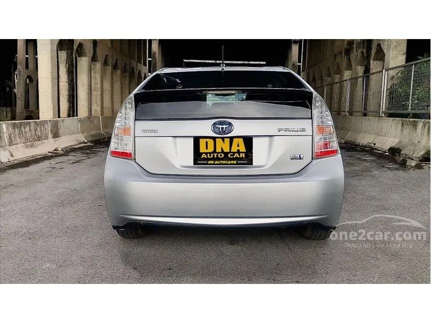 Toyota Prius 2011 Hybrid 1.8 in กรุงเทพและปริมณฑล Automatic Hatchback ...