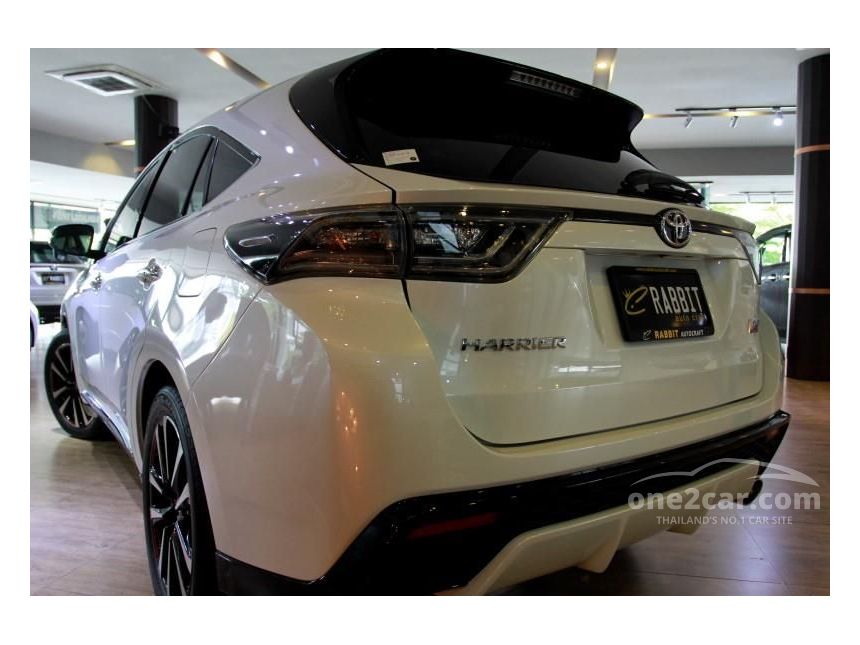 Toyota Harrier 2017 Elegance GS 2.0 in กรุงเทพและปริมณฑล Automatic ...