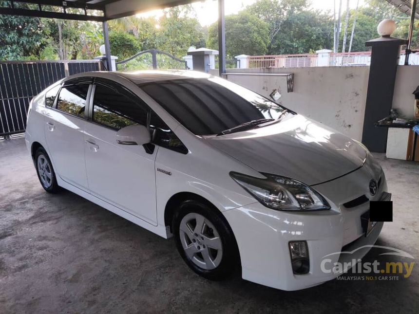 Used 2011 Toyota Prius 1.8 Hybrid Hatchback - Carlist.my