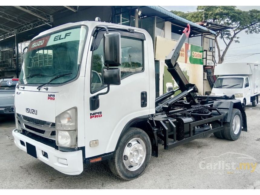 Used ISUZU NPR81 AMROLL 12FT 7500KG LORRY #5771VCF - KAWAN - Carlist.my