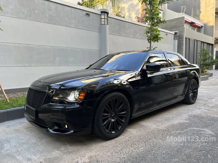 Jual Mobil Chrysler 300C 2015 300C 3.6 di DKI Jakarta Automatic Sedan ...
