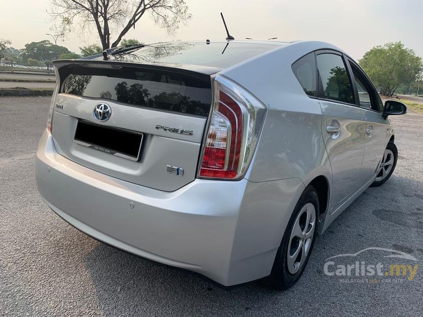 Toyota Prius 2013 Hybrid Luxury 1.8 in Kuala Lumpur Automatic Hatchback ...