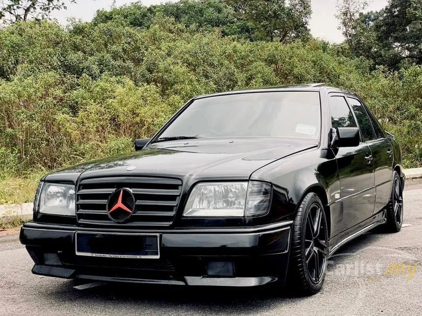 Used 1992 Mercedes-Benz 230E 2.3 Sedan (A) - Carlist.my