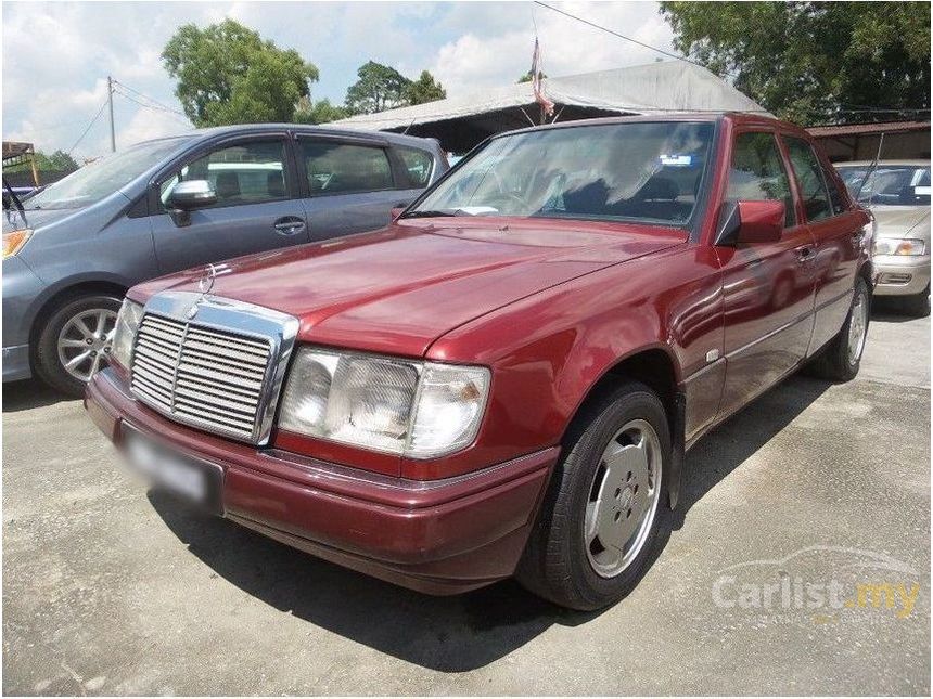 Mercedes-Benz E260 1993 in Selangor Automatic Maroon for RM 8,777 ...