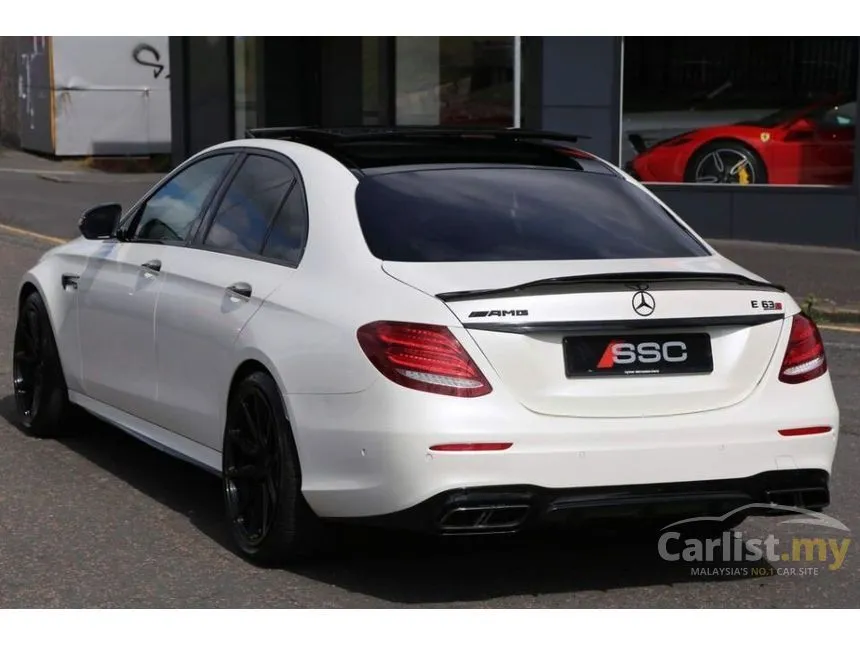 Recon 2018 MERCEDES BENZ E63 AMG 4.0 S 4MATIC+ - Carlist.my