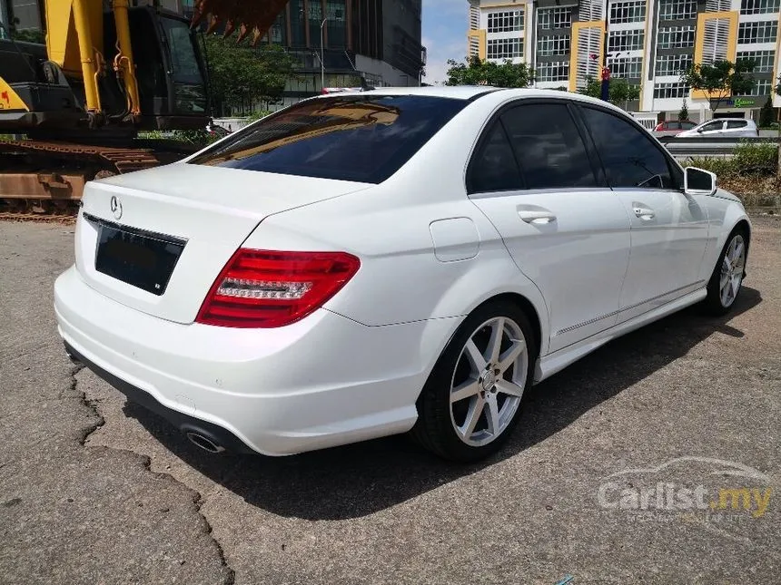 Used 2011 Mercedes-Benz C300 3.0 Avantgarde AMG Sports Package Sedan ...