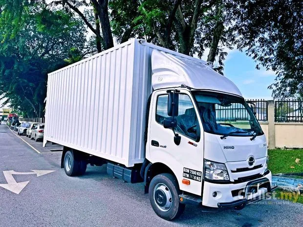 New Hino 300 Series Selangor Manual | Carlist.my