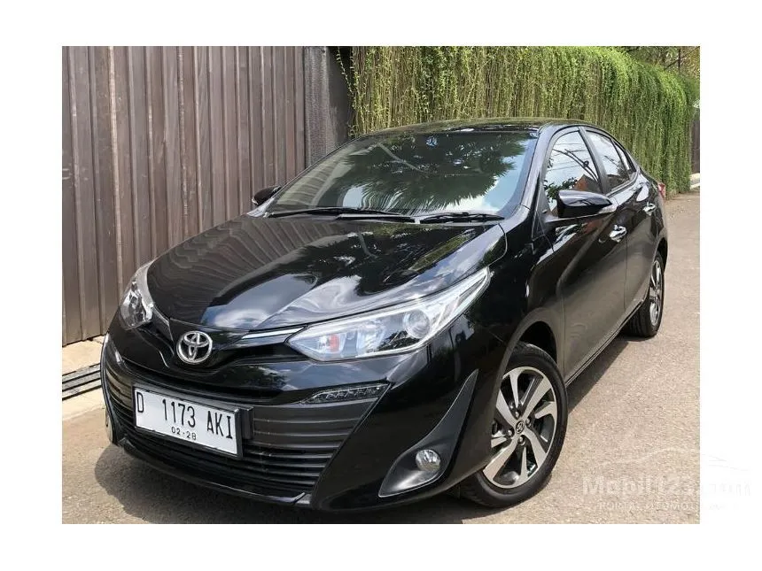 Jual Mobil Toyota Vios 2021 G 1.5 di Jawa Barat Automatic Sedan Hitam ...