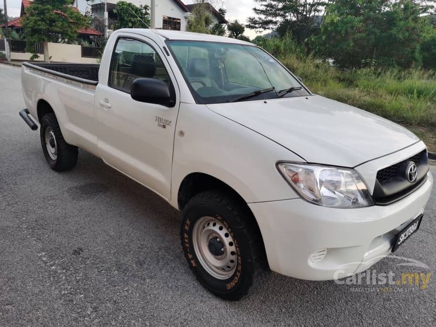 Toyota Hilux 2010 G 2.5 in Johor Manual Pickup Truck White for RM ...