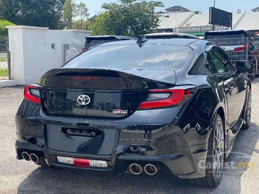 Recon Toyota GR86 2.4 RZ Coupe/ Manual/ BBS Rims/ 4k KM Only/ GR Aero - Carlist.my