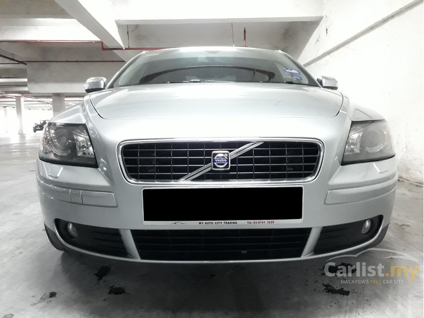 Volvo S40 2009 R-Design 2.4 在（state） Auto自动挡 Sedan Silver 于（价格 ...