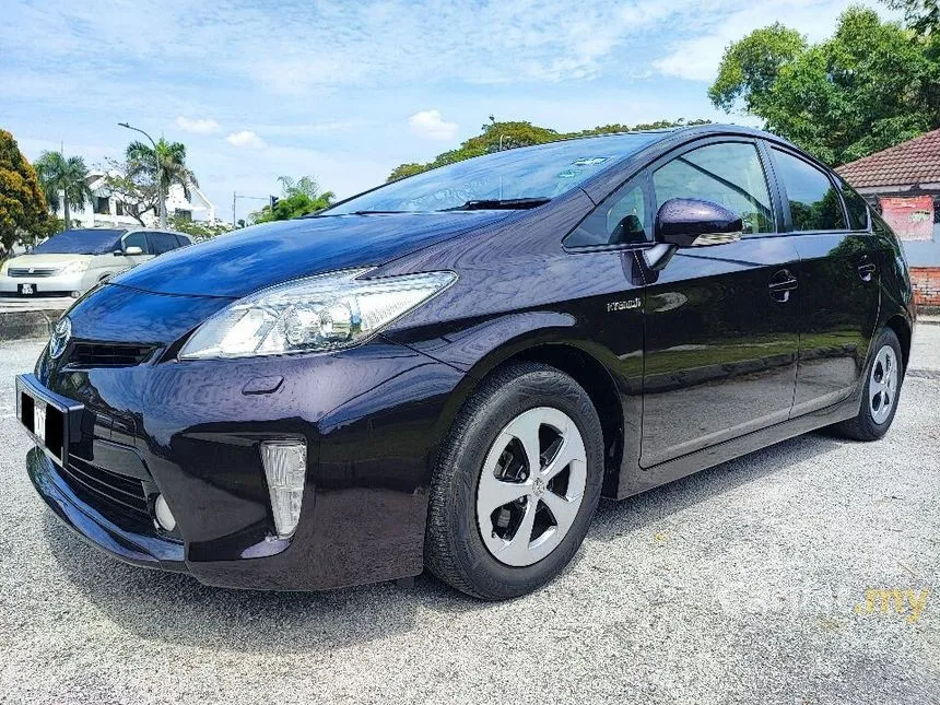 Used 2012 Toyota Prius 1.8 Hybrid Luxury Hatchback - Carlist.my