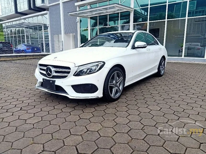 Recon 2018 Mercedes-Benz C200 2.0 AMG, HEAD UP DISPLAY, POWER BOOT ...